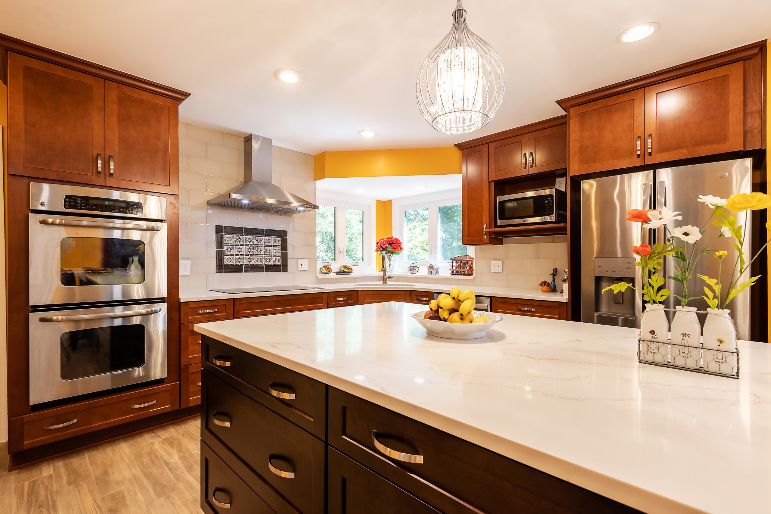 How to Update a 90s Kitchen to Today's Trends - Bull Run 2023