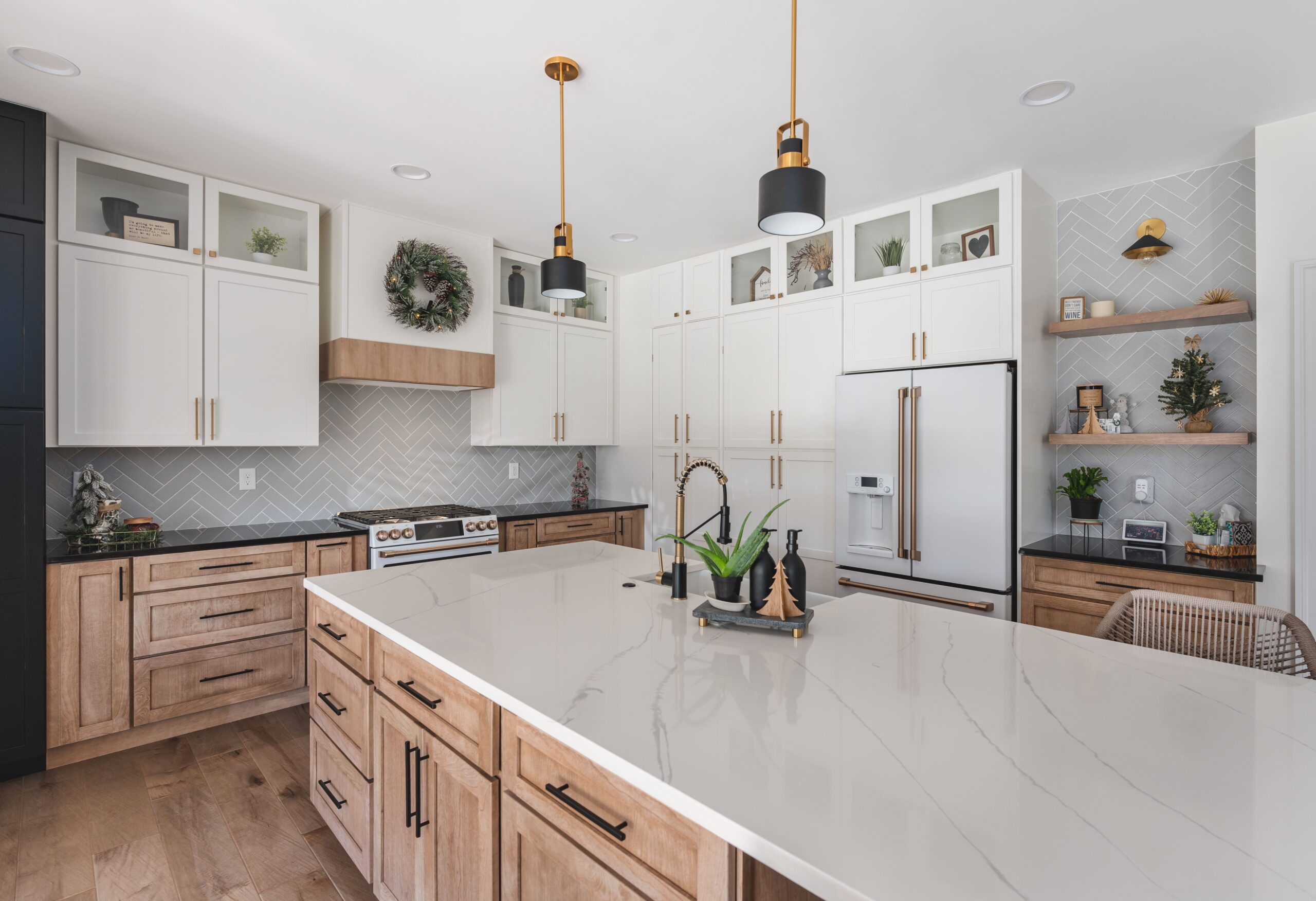 Transform Your Kitchen: Top Cabinet Designs for a Modern Makeover ...